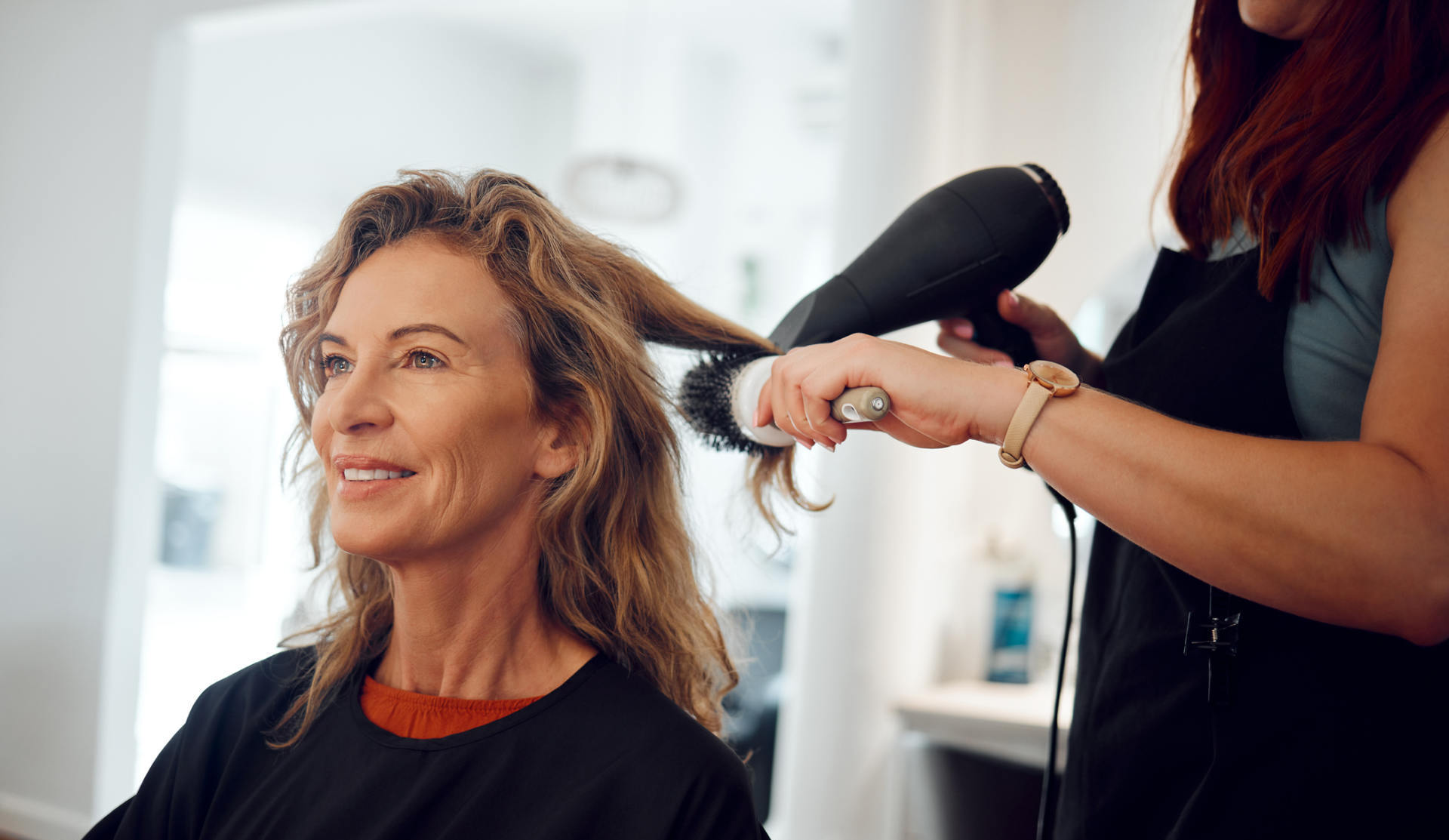 Menopausa e perdita di capelli: le cause e cosa fare - Humanitas Salute