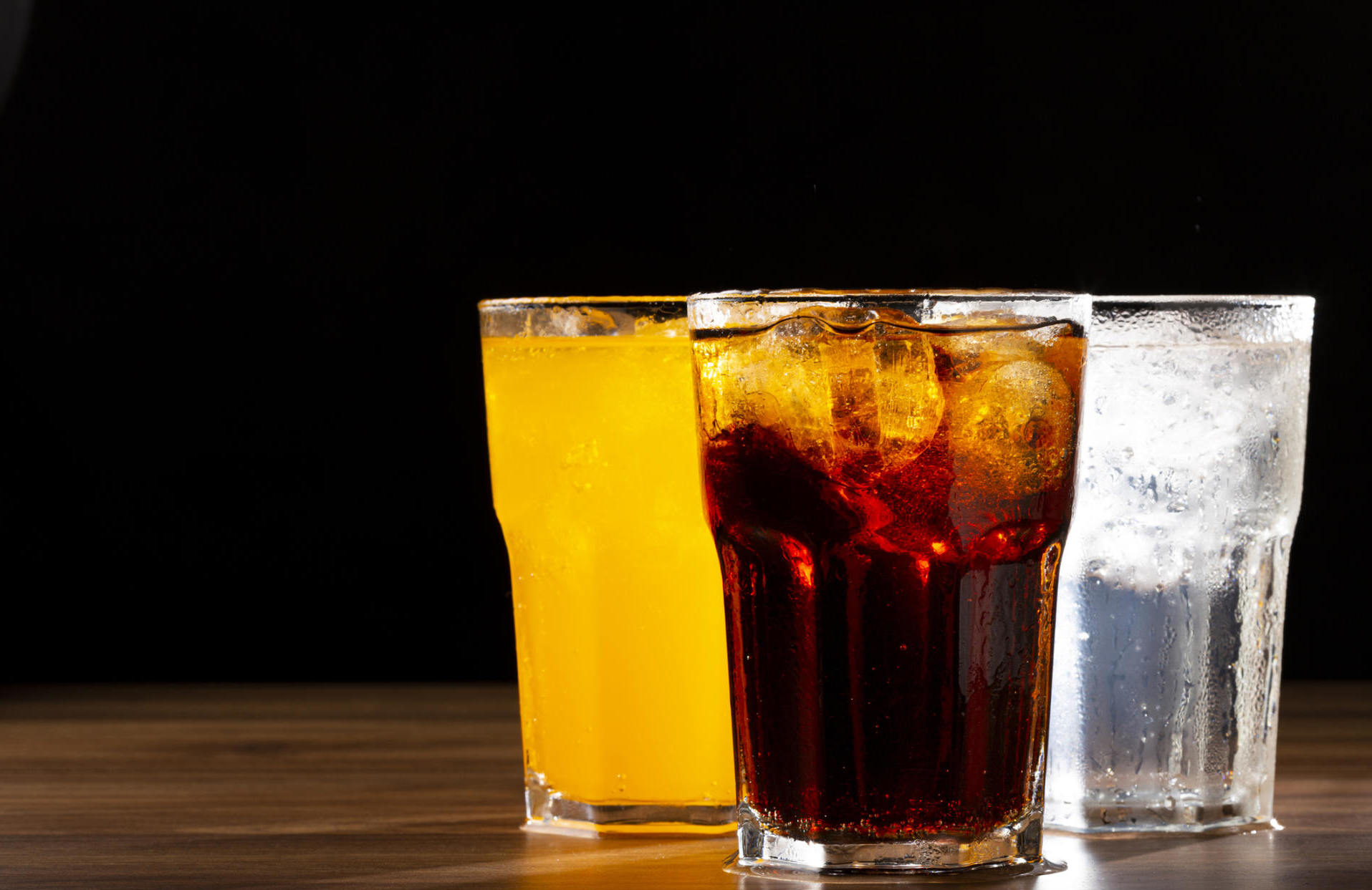 Colon irritabile e alimentazione: attenzione alle bibite gassate ...