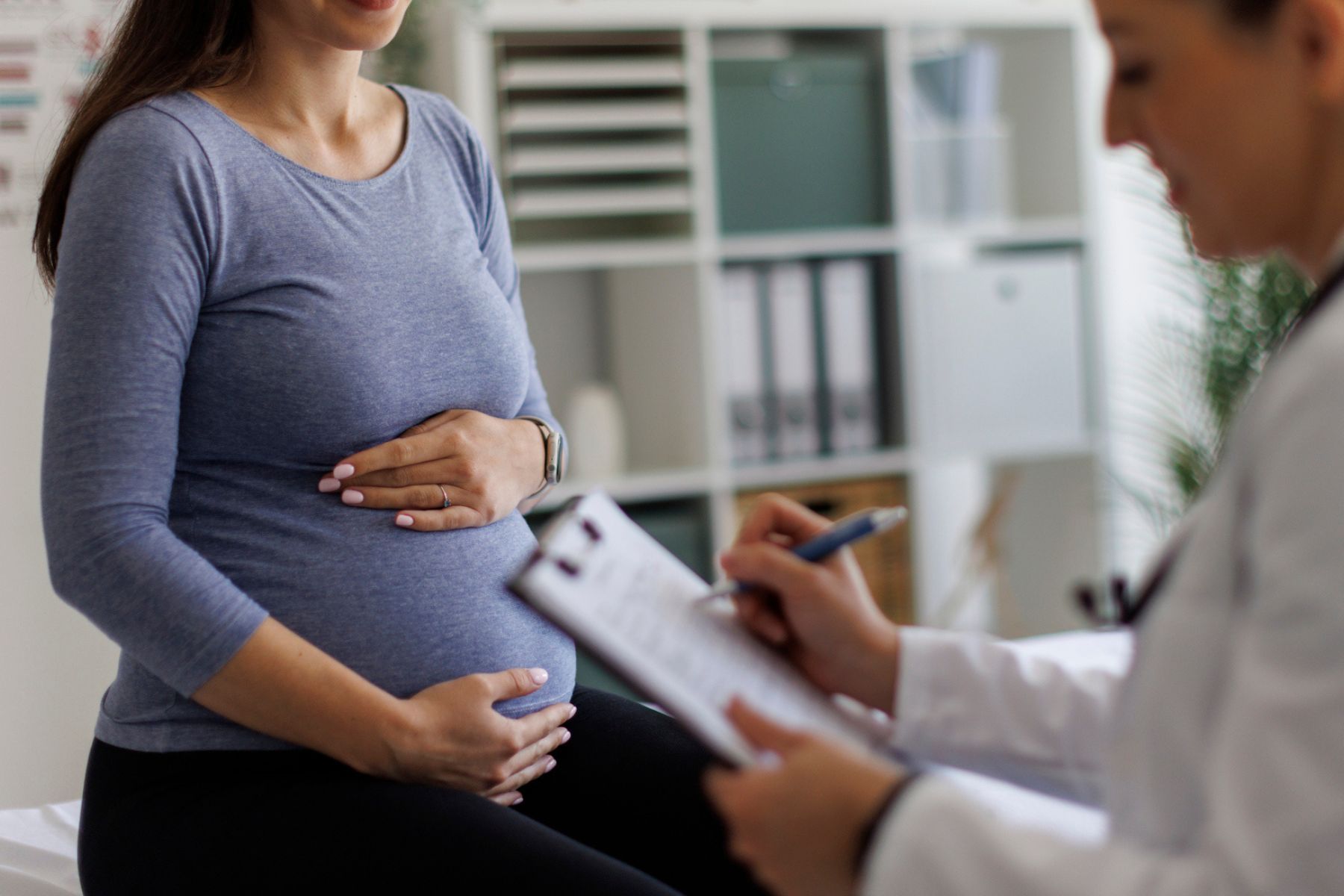 Monitoraggio preparto: a cosa serve la cardiotocografia? - Humanitas Salute